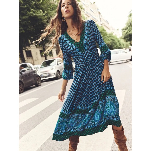 Boden | Dresses | Boden Daphne Jersey Maxi Dress 4 Dawn Blue Paisley ...